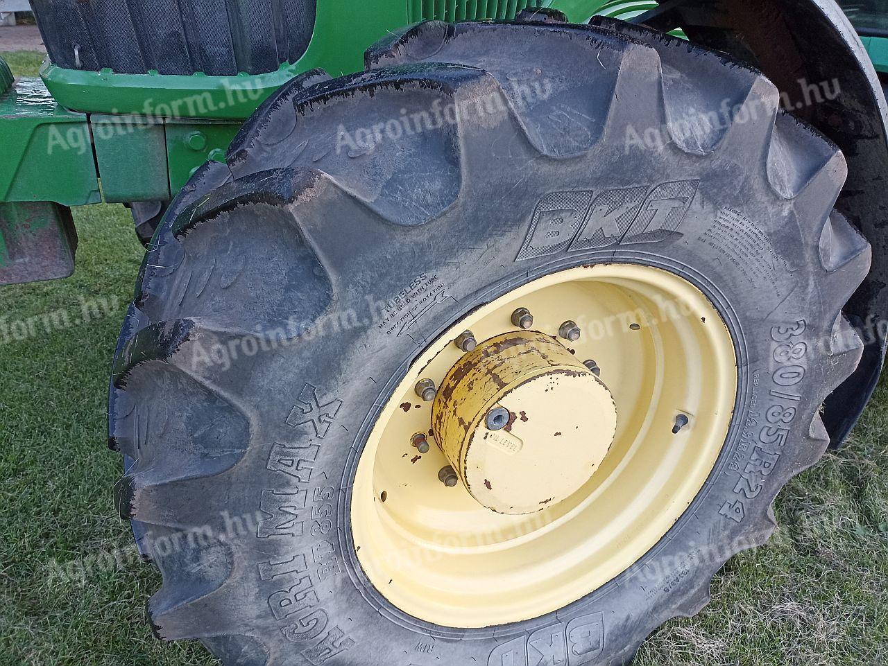 John Deere 6520 SE traktor - Csongrád-Csanád vármegye Zákányszék - Agroinform.hu