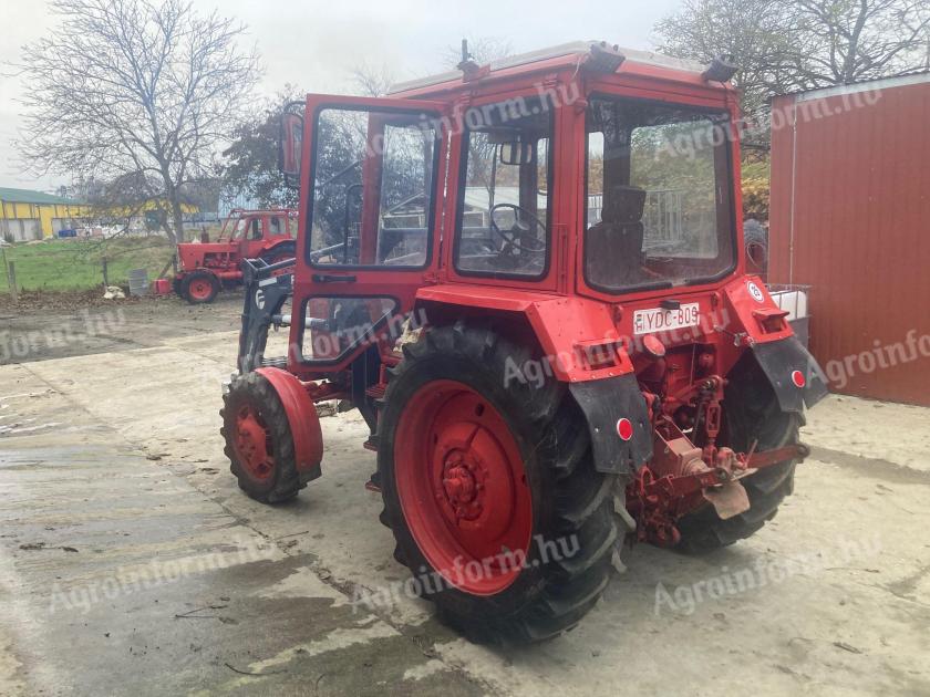 MTZ-82es traktor Eladó Homlok rakodóval - Vas vármegye Vasvár - Agroinform.hu