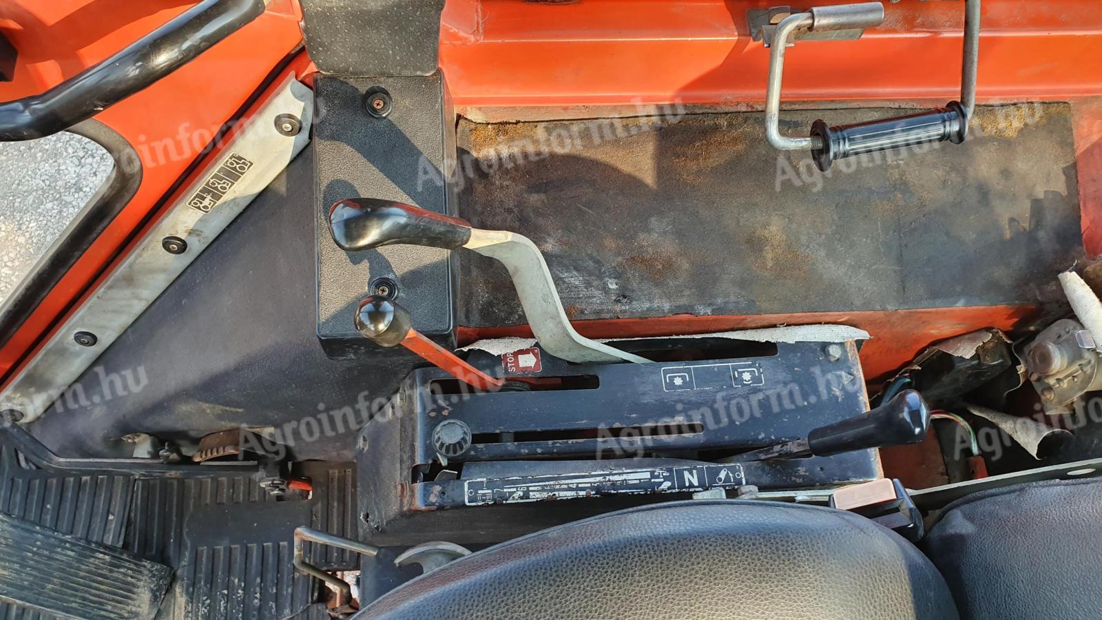 Belarus MTZ 552 - piros rendszám - összkerékhajtás - friss műszaki ...