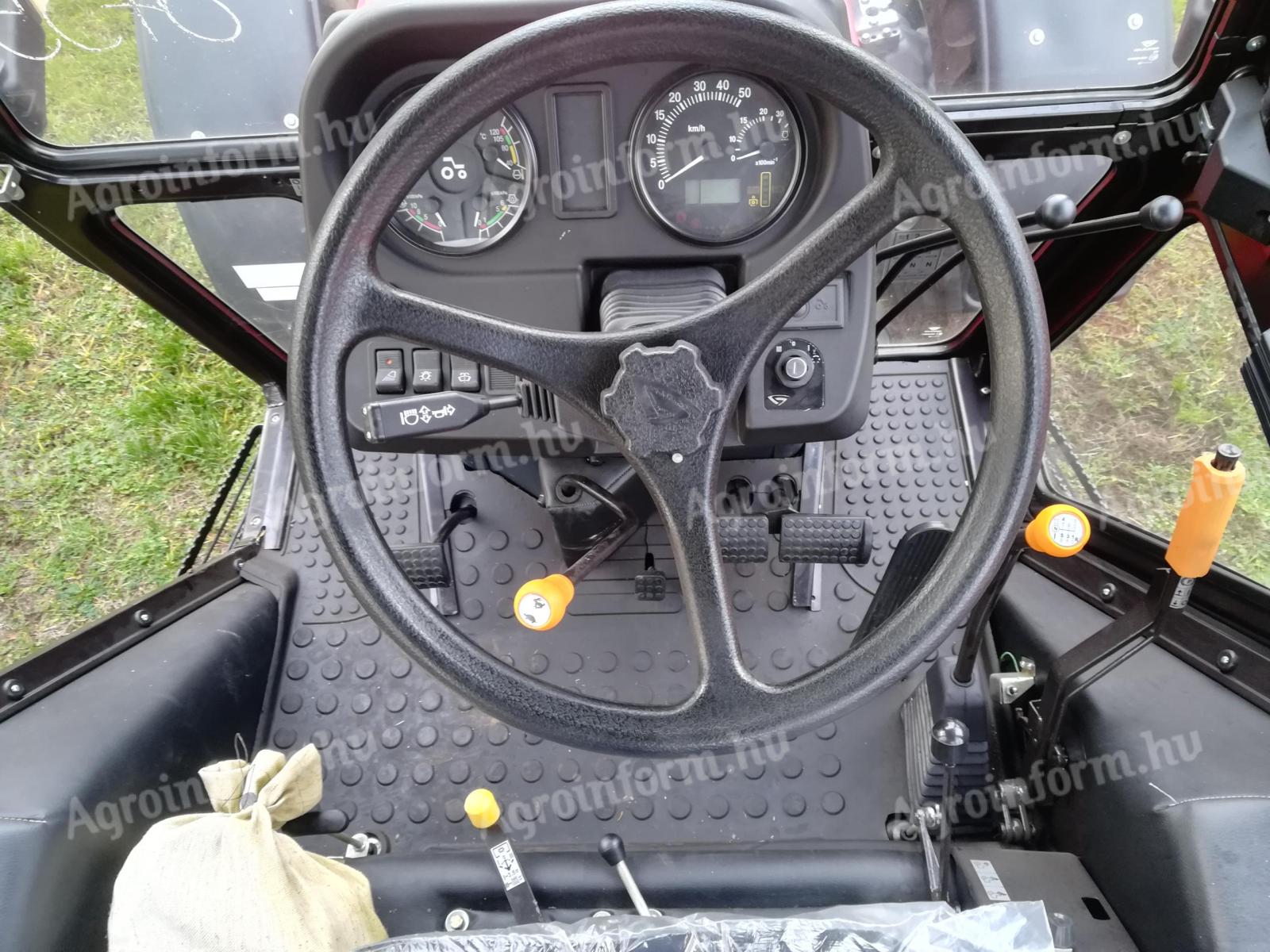 MTZ 892.2 homlokrakodóval - Heves vármegye Gyöngyös (Mátrafüred ...