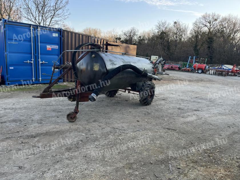 3100 l szippantó - Győr-Moson-Sopron vármegye 9365 Dénesfa - Agroinform.hu
