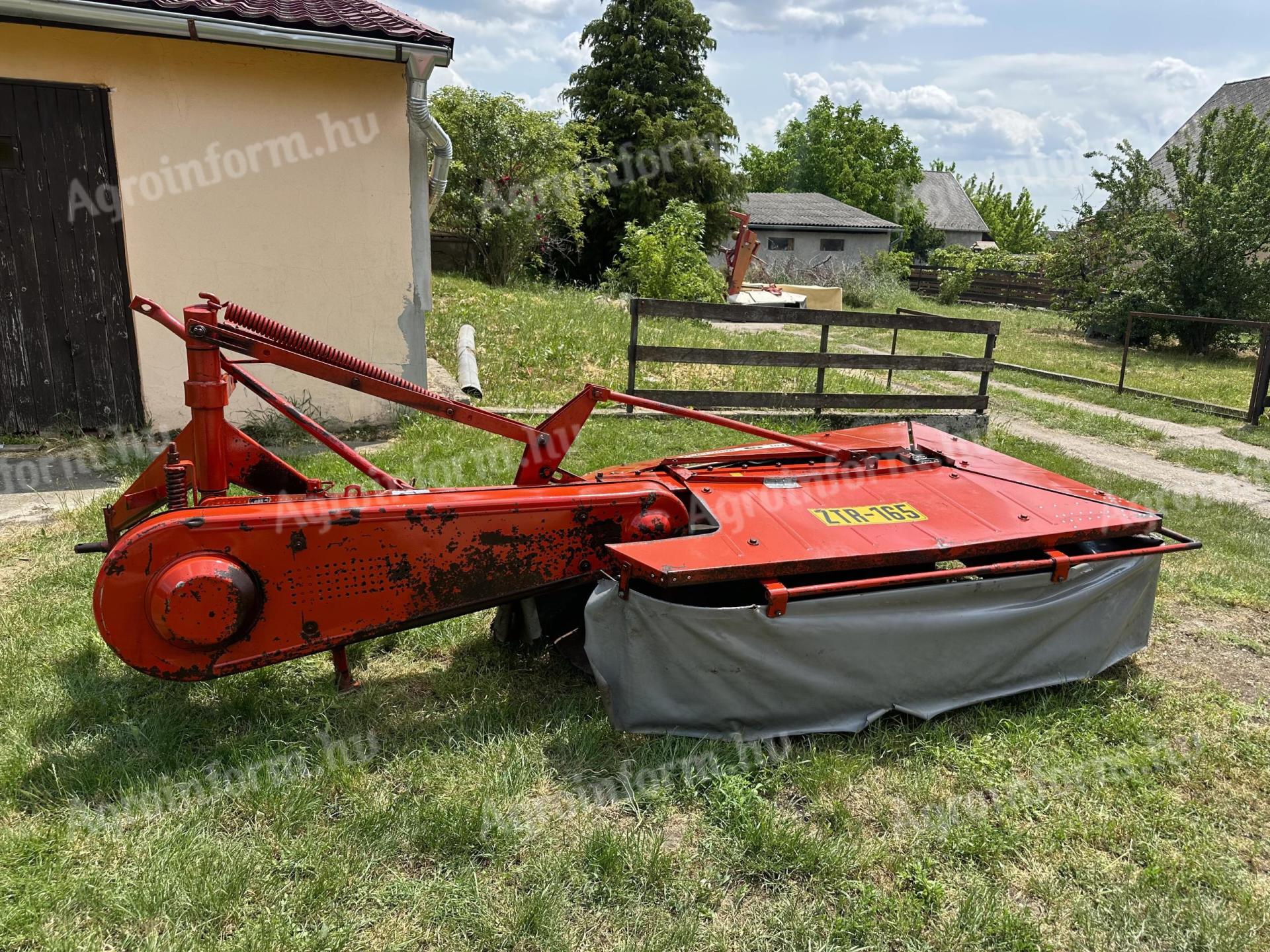 ZTR-165 dobos kasza - Fejér vármegye 8083 Csákvár - Agroinform.hu