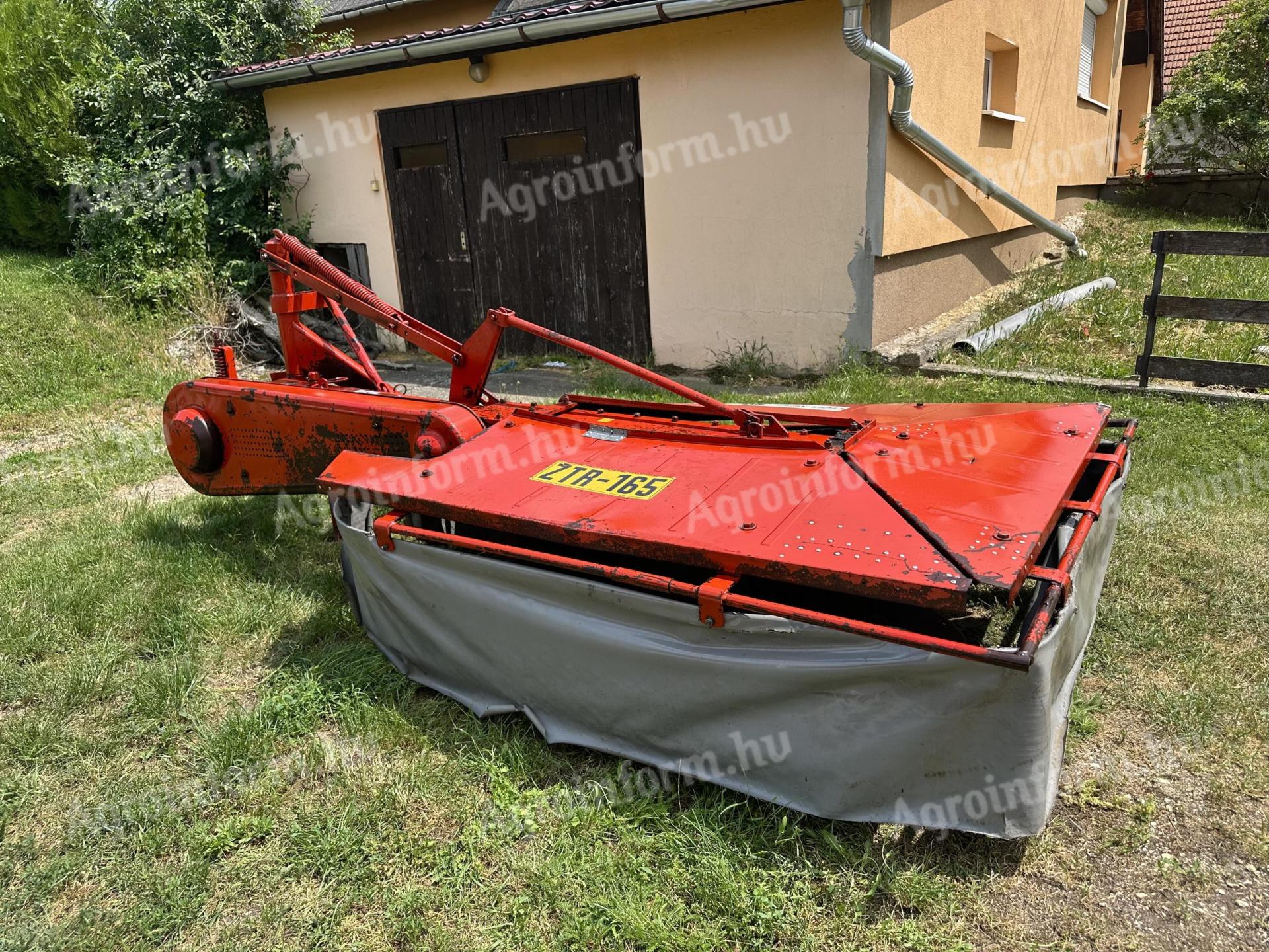 ZTR-165 dobos kasza - Fejér vármegye 8083 Csákvár - Agroinform.hu