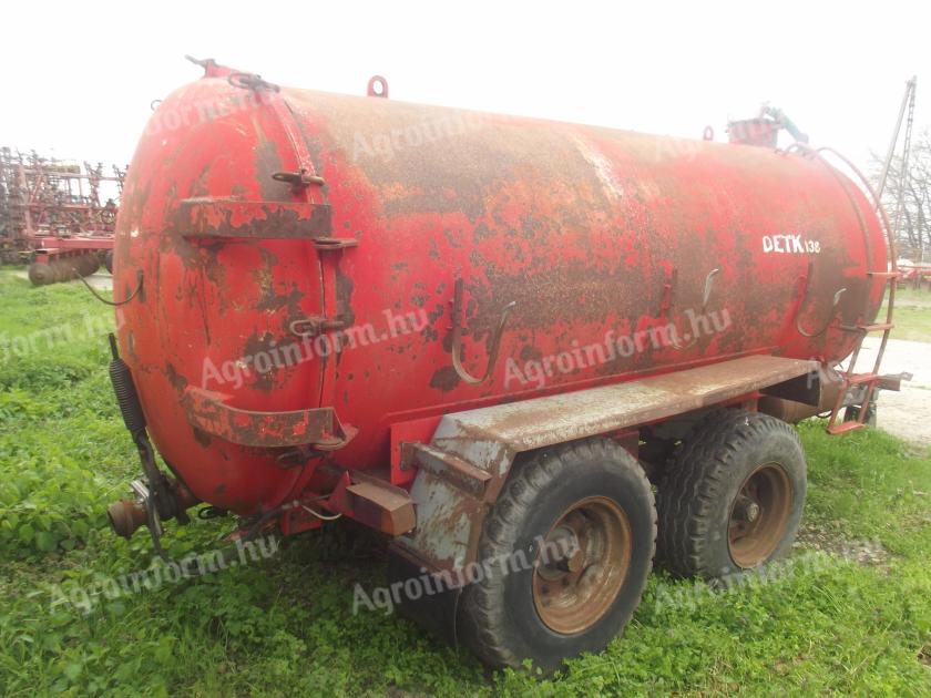 Detk 138-as szippantó 8000 literes tartállyal eladó - Jász-Nagykun ...