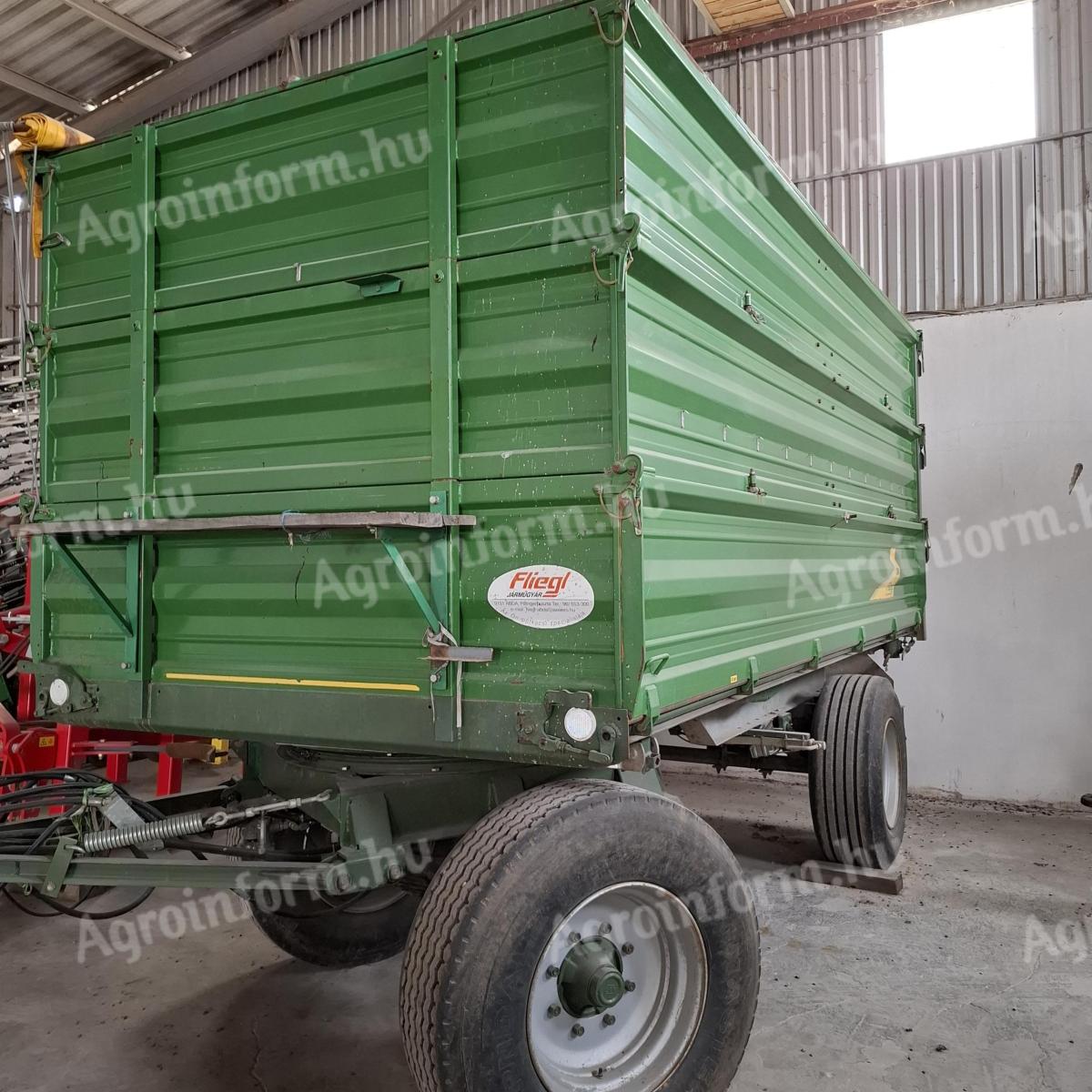 Fliegl DK 140 pótkocsi - Jász-Nagykun-Szolnok vármegye 5243 Tiszaderzs ...