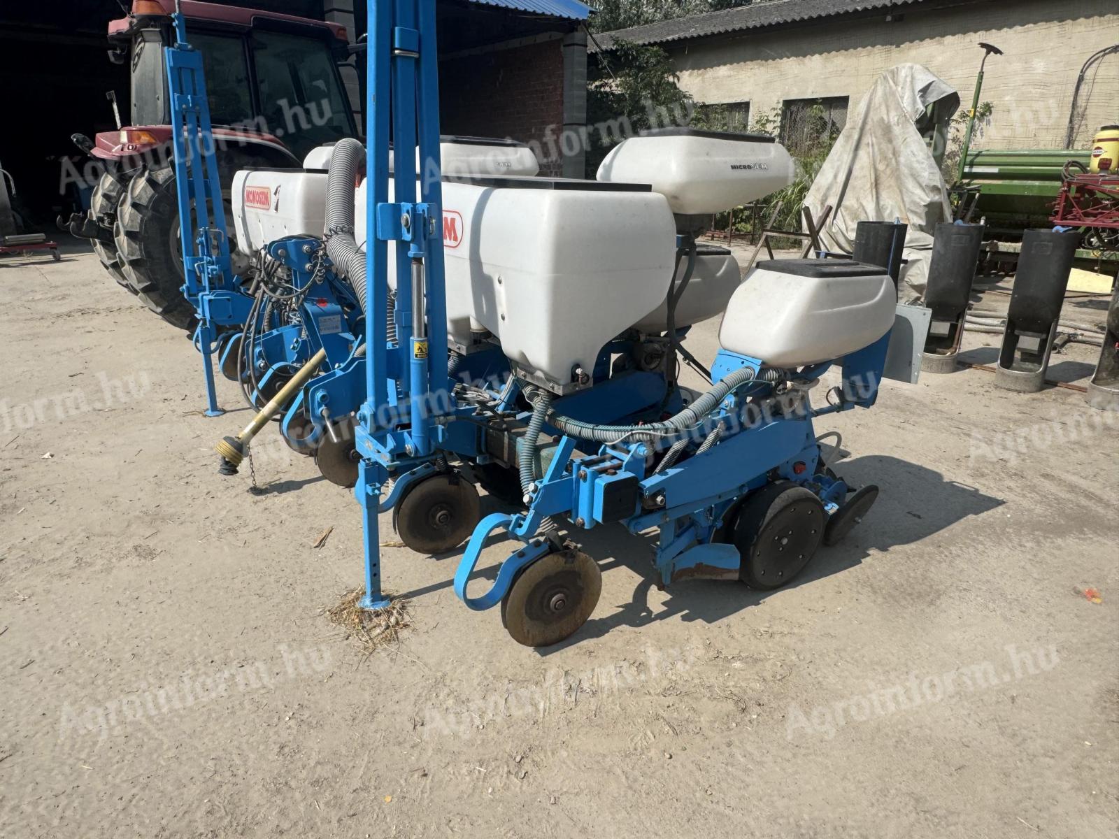 Monosem NG Plus 4, 6 soros szemenkénti vetőgép eladó - Pest vármegye ...