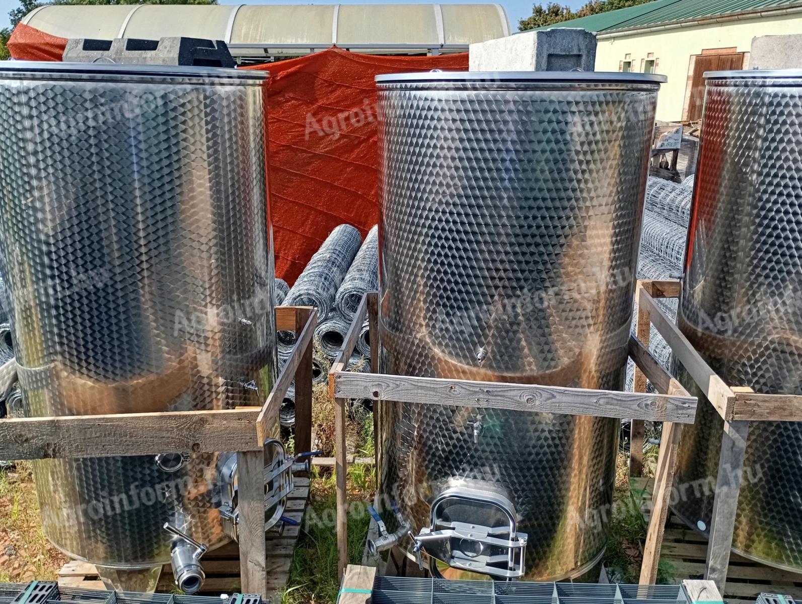 Letina Inox bortartály 2000L (használt) - Győr-Moson-Sopron vármegye ...