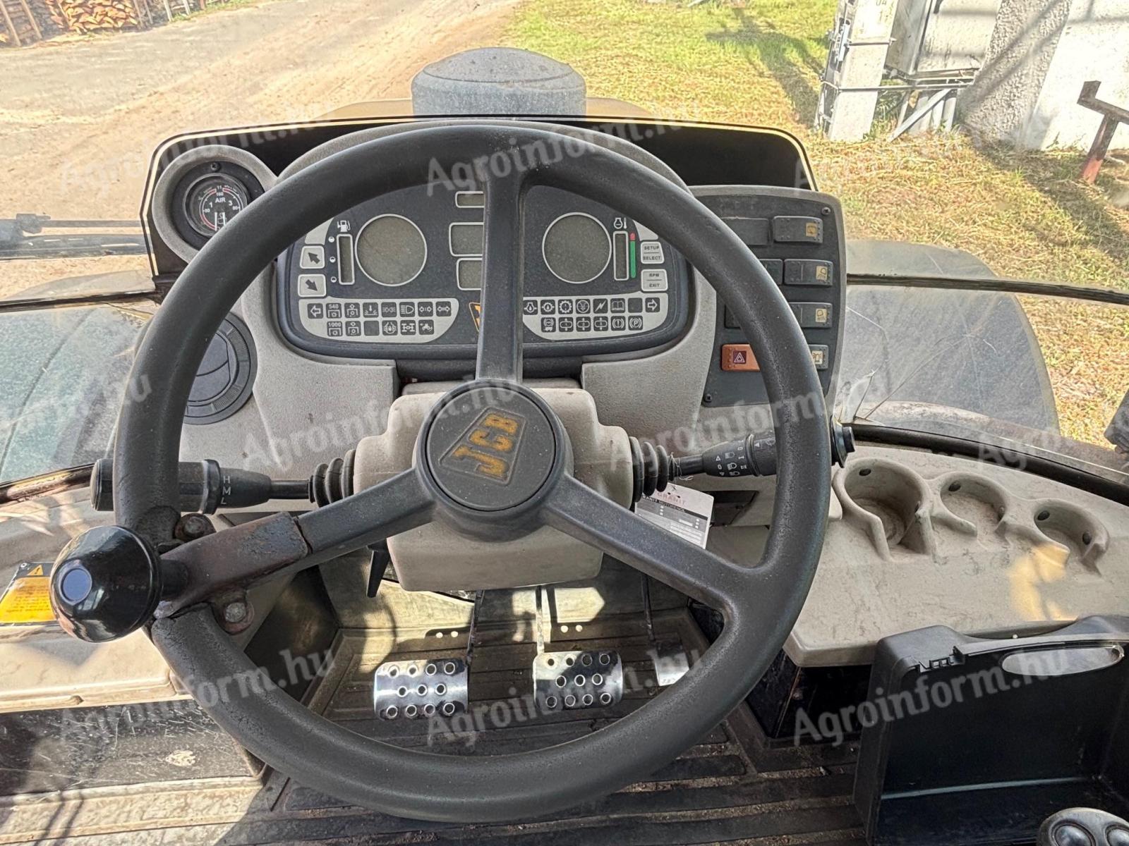 JCB Fastrac 3155 - Hajdú-Bihar vármegye 4262 Nyíracsád - Agroinform.hu