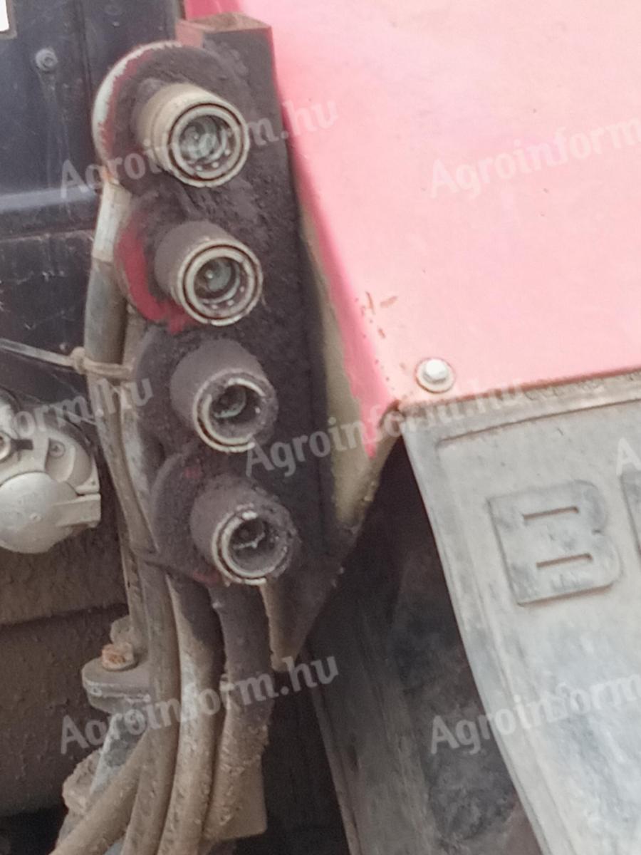 MTZ 820-as traktor eladó - Pest vármegye 2347 Bugyi - Agroinform.hu