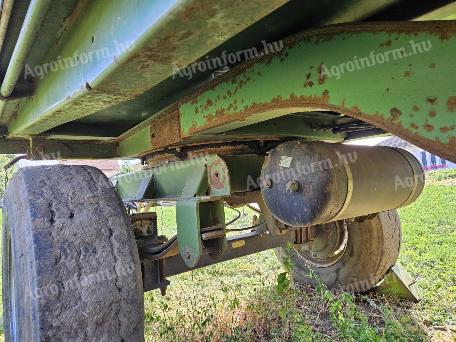 Fliegl DK-140 pótkocsi - Pest vármegye 2750 Nagykőrös - Agroinform.hu