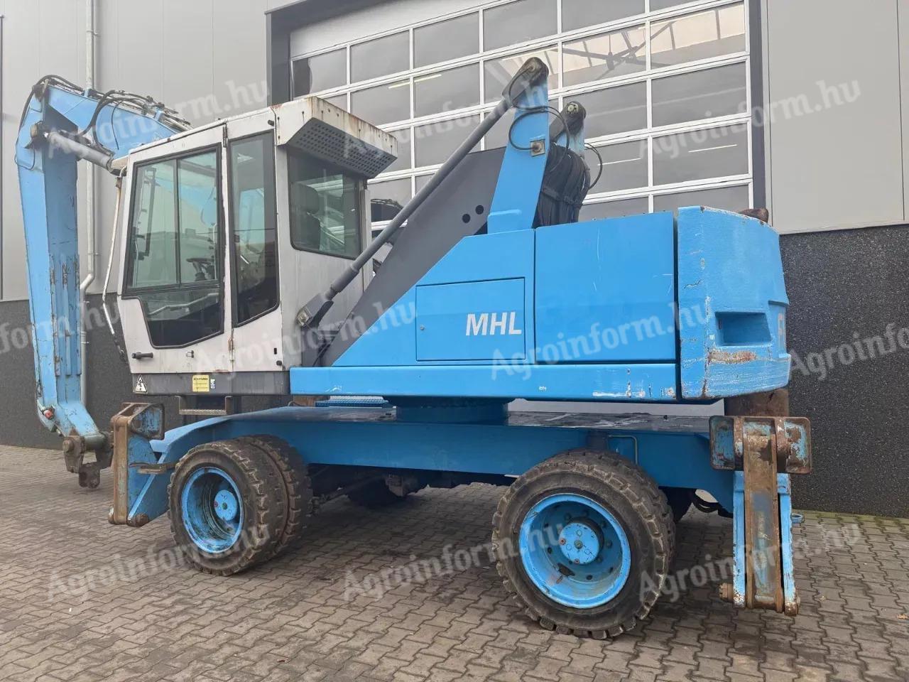 Fuchs MHL320 / 2005 / 7 123 üzemóra / Lízing 20%-tól - 1011 Budapest (I ...