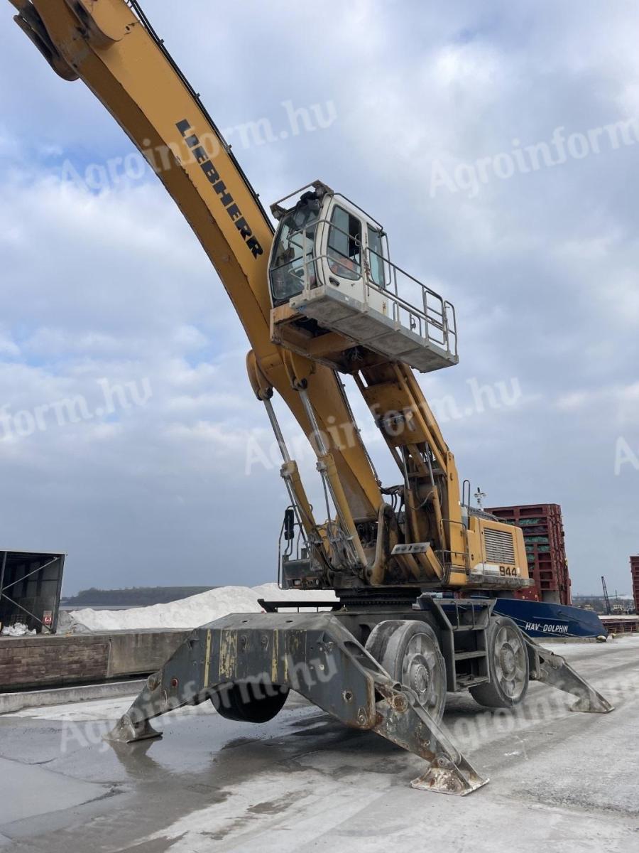 Liebherr A944C HD átrakógép / 2008 / 16 919 üzemóra / Lízing 20%-tól ...