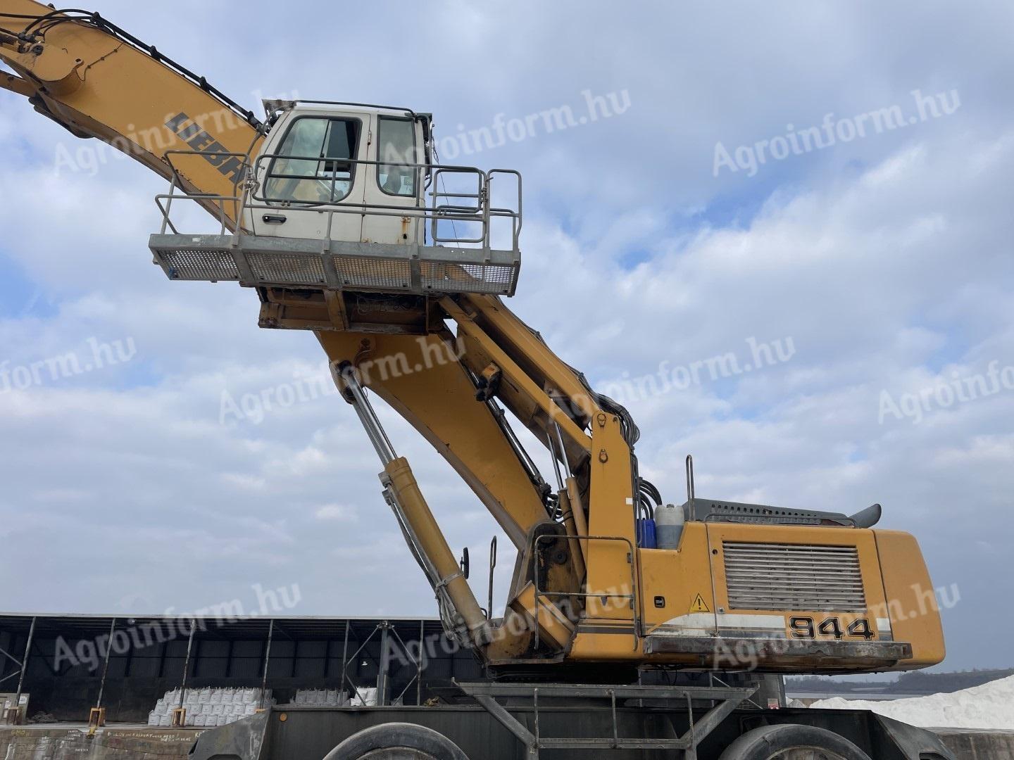 Liebherr A944C HD átrakógép / 2008 / 16 919 üzemóra / Lízing 20%-tól ...