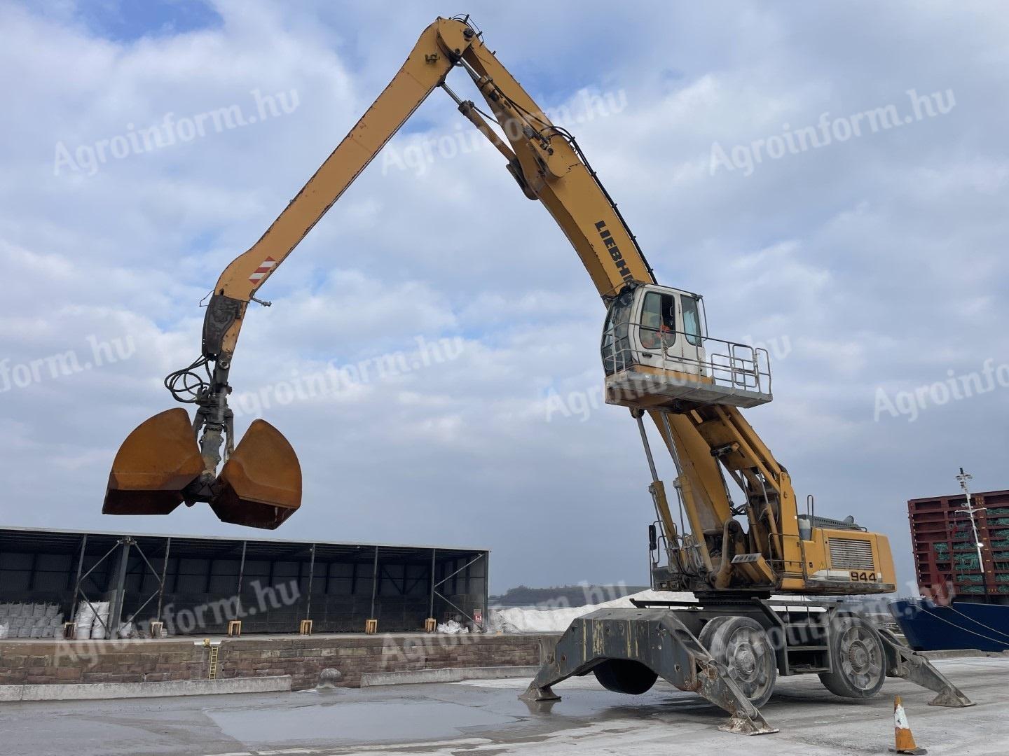Liebherr A944C HD átrakógép / 2008 / 16 919 üzemóra / Lízing 20%-tól ...