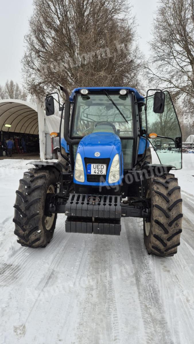 New Holland T5050 traktor eladó - Bács-Kiskun vármegye 6120 Kiskunmajsa ...